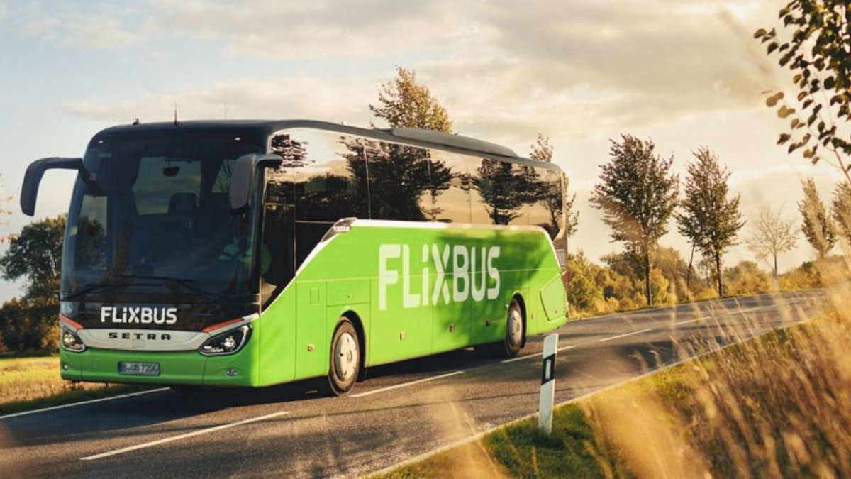 Lavoro, Flixbus ricerca autisti di autobus presso le sue aziende partner
