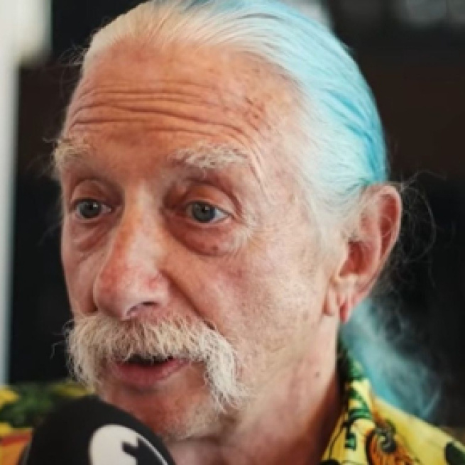 Patch Adams compie 80 anni: il medico che ha portato la clownterapia ...