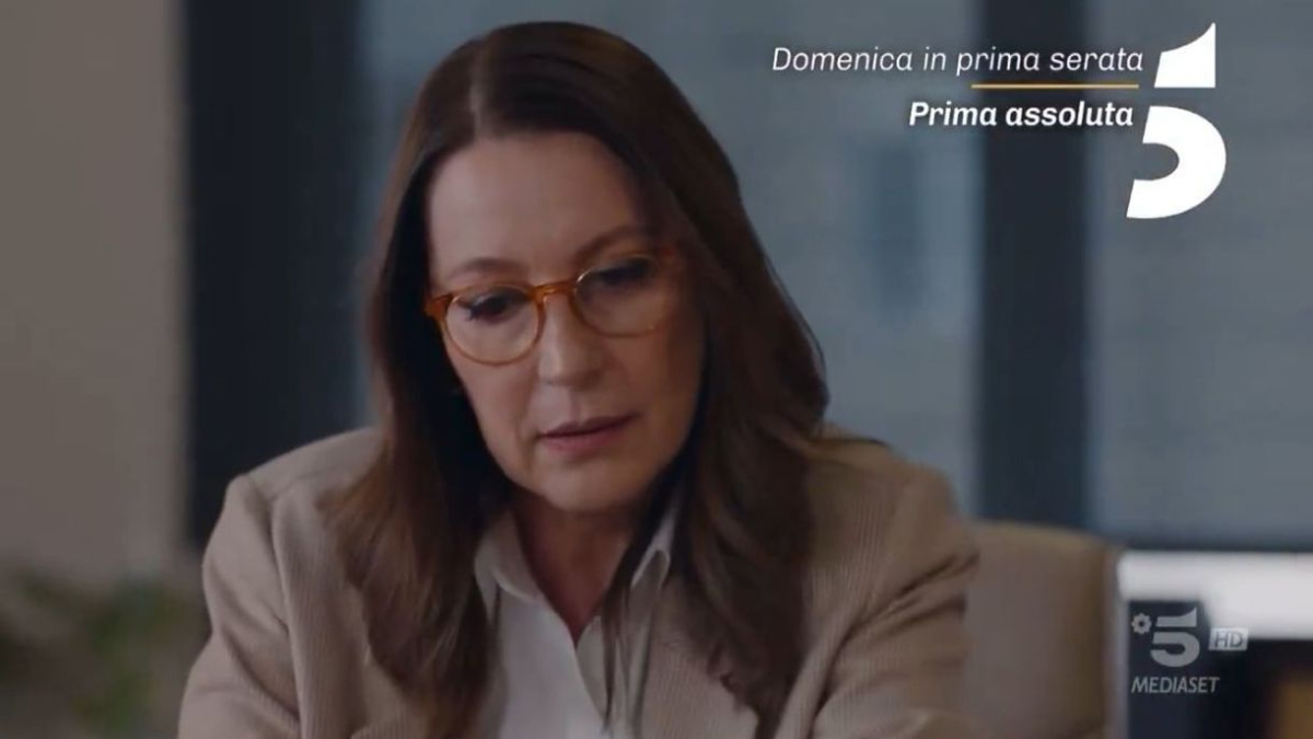 Cambio programmazione Mediaset 2 giugno: stop Tradimento, Beautiful non si ferma e allunga