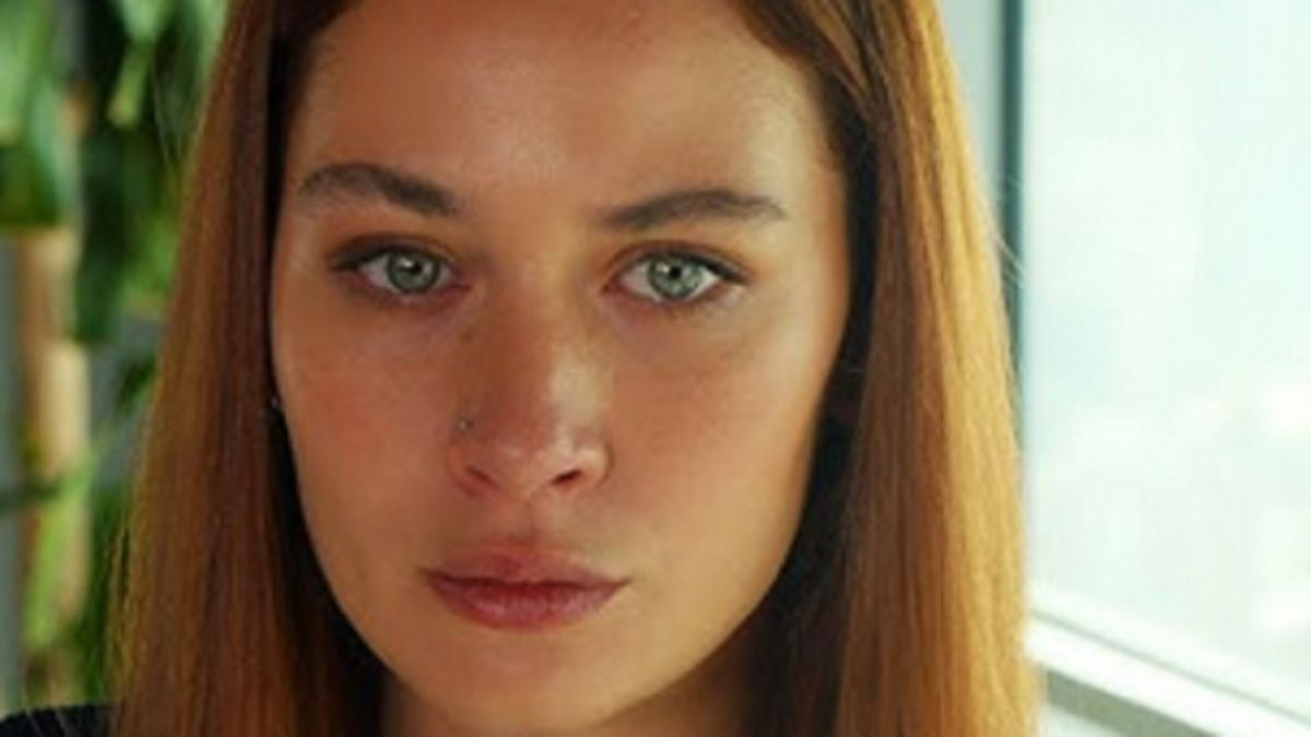 Tradimento, trame al 21 giugno: Ipek vuole vendicarsi di Yesim