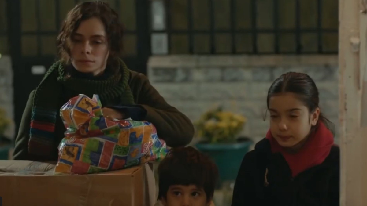 La forza di una donna, trame turche: Hatice accetta di accogliere la figlia in casa sua