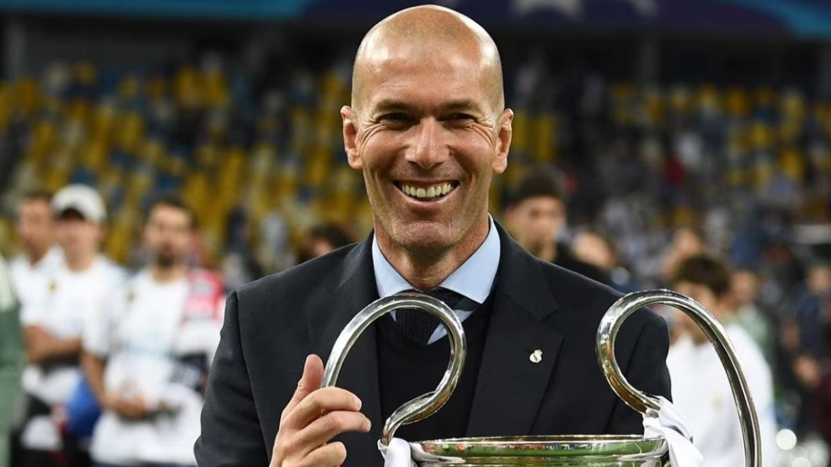 Juve, Momblano: 'Fossi Elkann alzerei la cornetta e chiamerei Zidane'