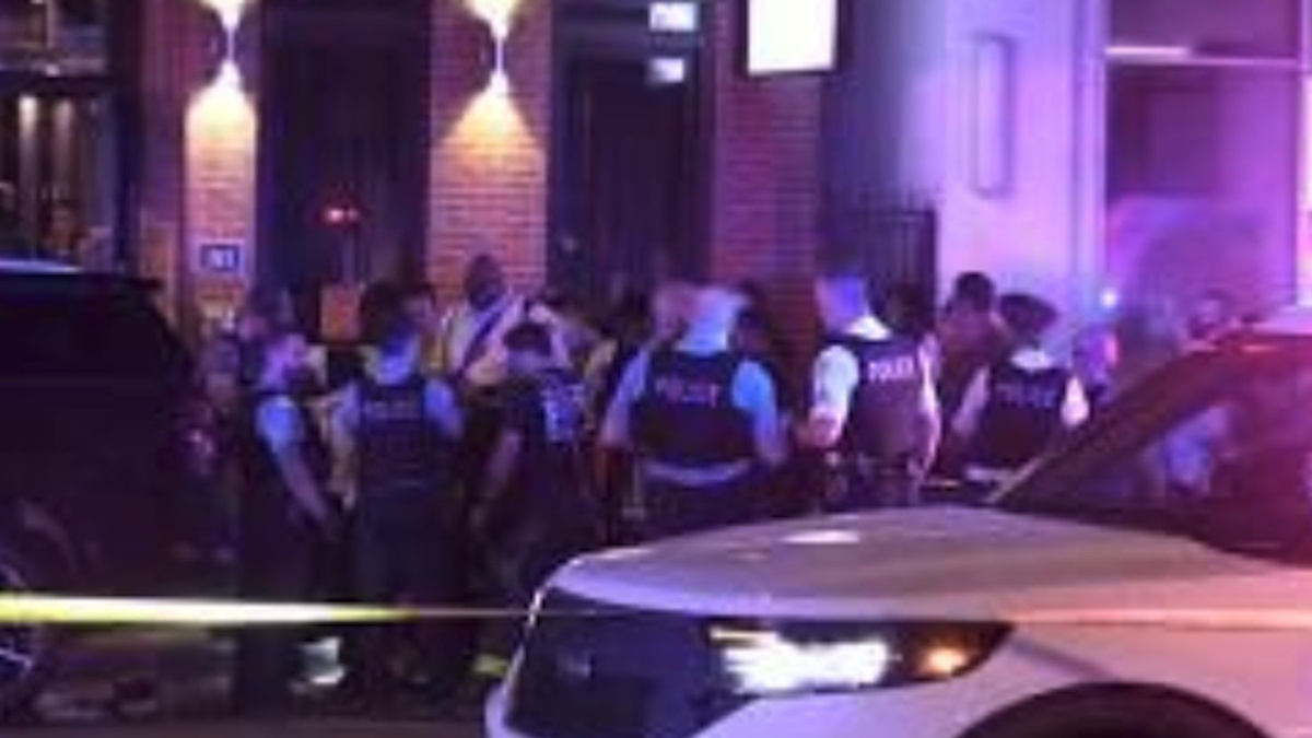 Quattro morti a Chicago in una sparatoria al concerto della rapper ...