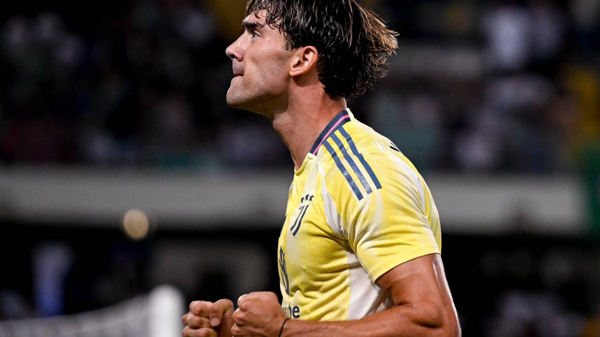 Juventus, Vlahovic avrebbe detto no al Napoli: niente scambio con Osimhen