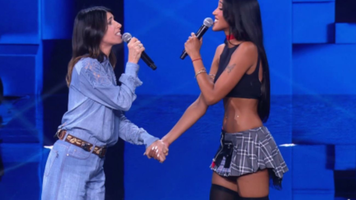 X Factor, Vicky debutta con La cura per me: il duetto con Giorgia conquista il pubblico