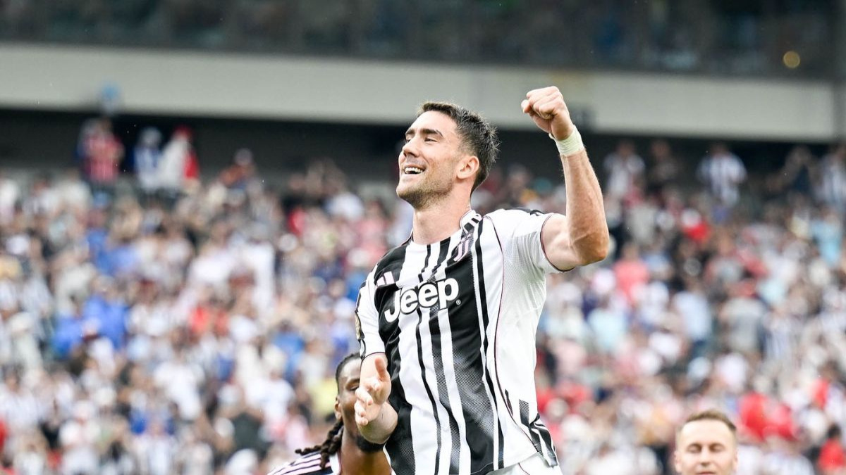 Calciomercato Juve, Romano: 'Vlahovic non è mai stato davvero vicino a lasciare il club'