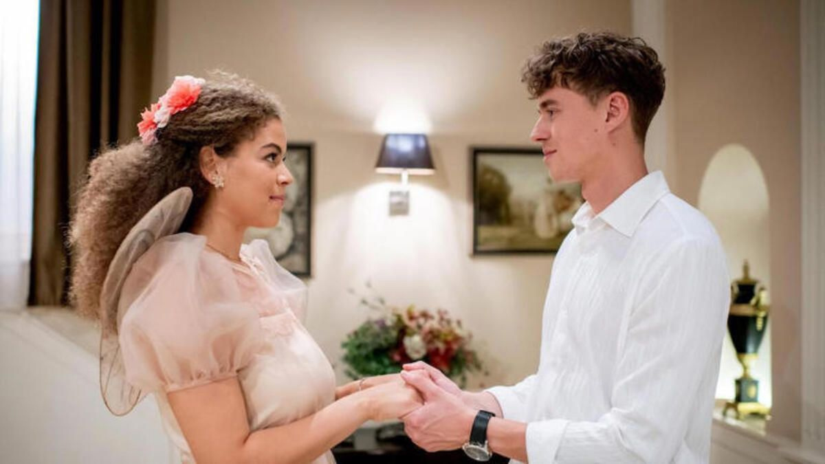 Tempesta d'amore, spoiler al 23/01: Ana chiede a Philipp di sposarla ...