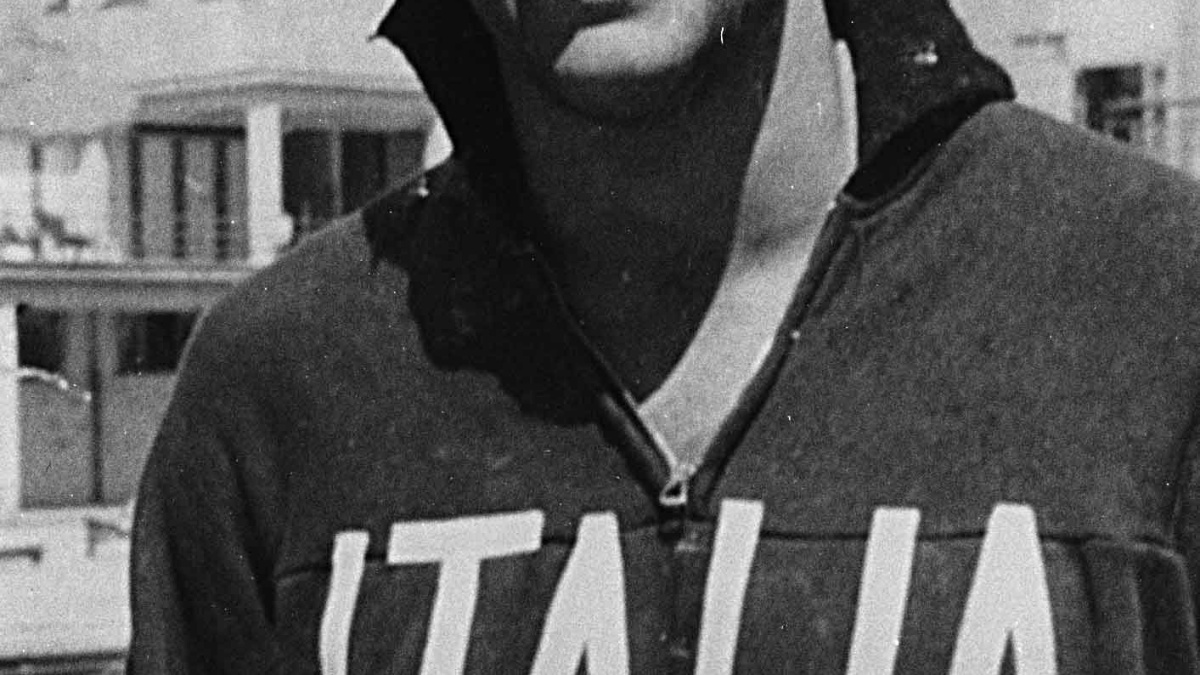 MMA, Carlo Pedersoli Jr. omaggia Bud Spencer entrando nel ring con la ...