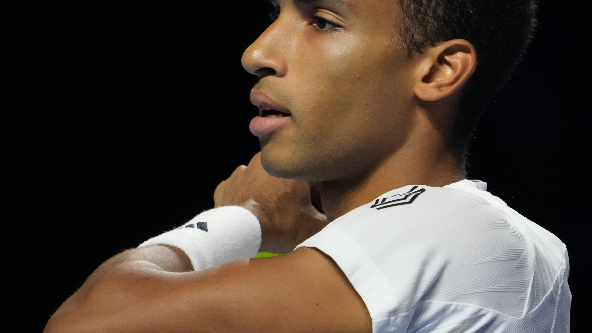Auger-Aliassime: problemi fisici in campo e difficoltà durante il match