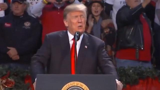 Trump rages on Twitter after viral picture shows nearly empty crowd at ...