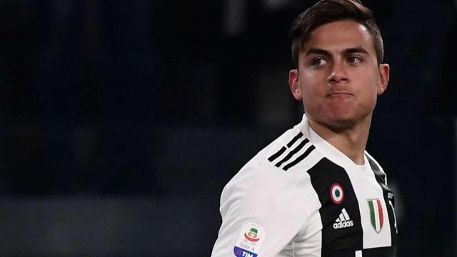 Gervinho 'choc', senza fascia appare completamente calvo