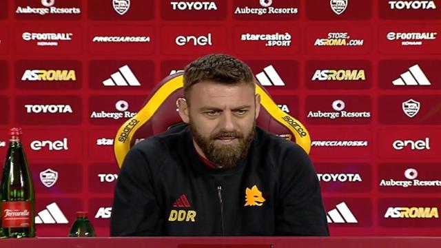 Gervinho 'choc', senza fascia appare completamente calvo